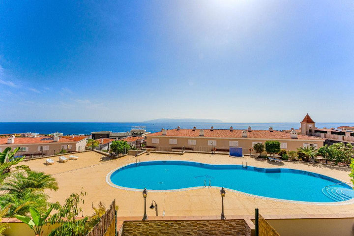 Spacious Ocean View Family Townhouse - Canary Islands