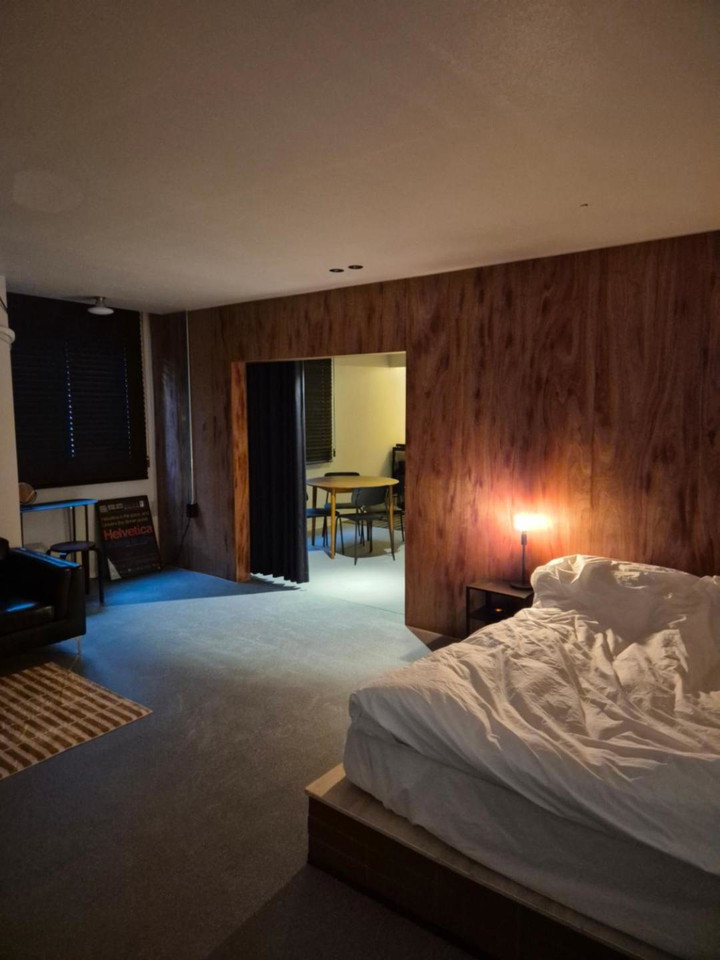 Studio Bis Licensed Jeonpo Cafe Street King Beds 3-min Subway - Busan