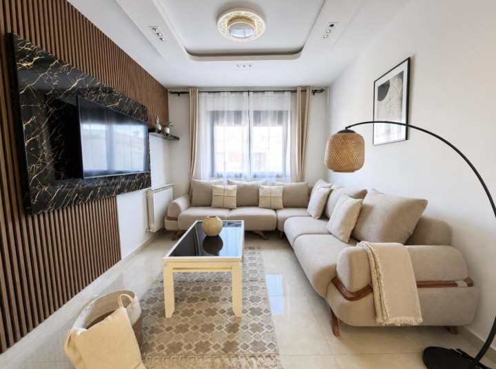 Magnifique Appartement De 3 Pièces à Oran - Algeria