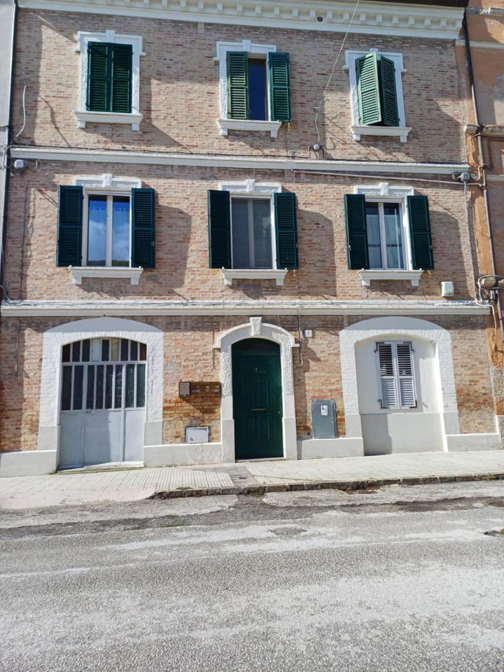 Fuori Dalle Mura Jesi - Jesi