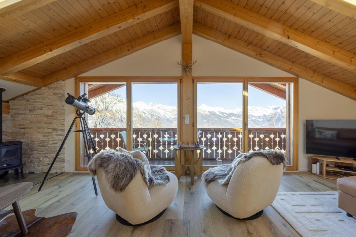 Chalet Nid Blanc - Canton of Valais