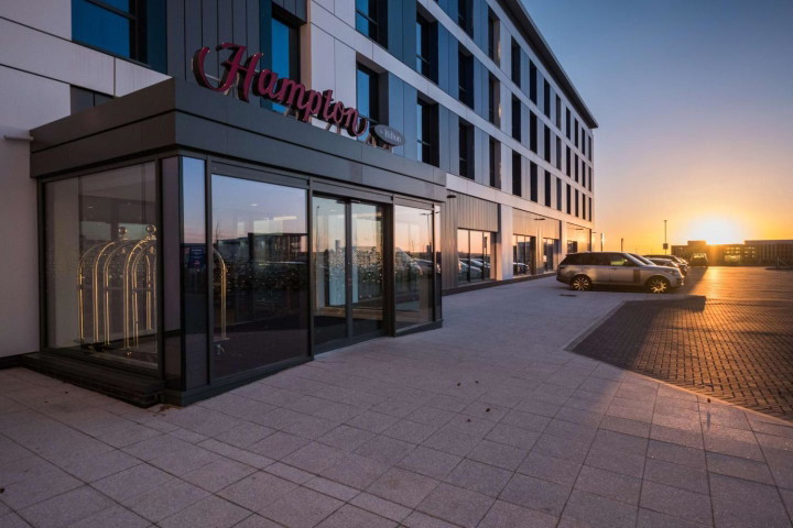Hampton By Hilton Aberdeen Airport - Aberdeen