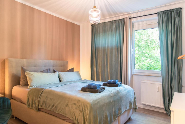 Smart & Cozy Apartment - Balkon, Netflix, Nespresso - Limbach-Oberfrohna