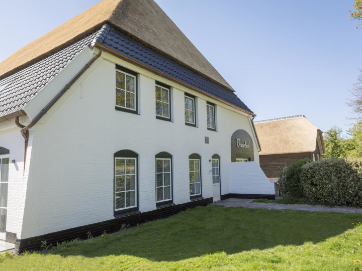 Rustic Farmhouse In Texel With Terrace - Texel