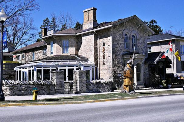 The Breadalbane Inn - 퍼거스