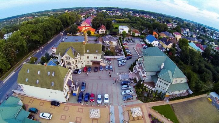 Parish Bull Hotel - Hungary