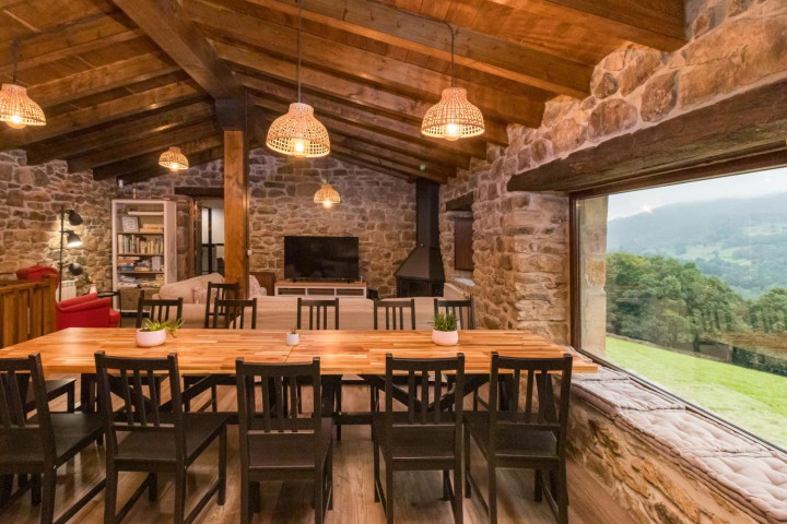 Cabaña Pasiega El Ojal - España