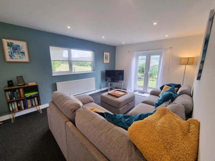 No.2 Bloom Apartments, Bath - Bradford-on-Avon