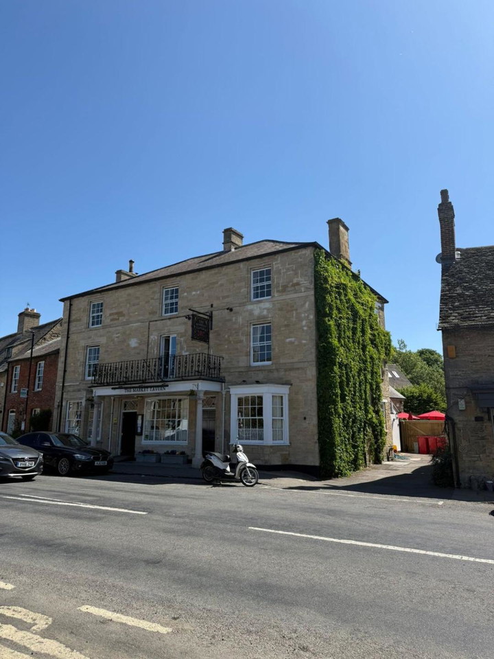 The Market Tavern - Burford