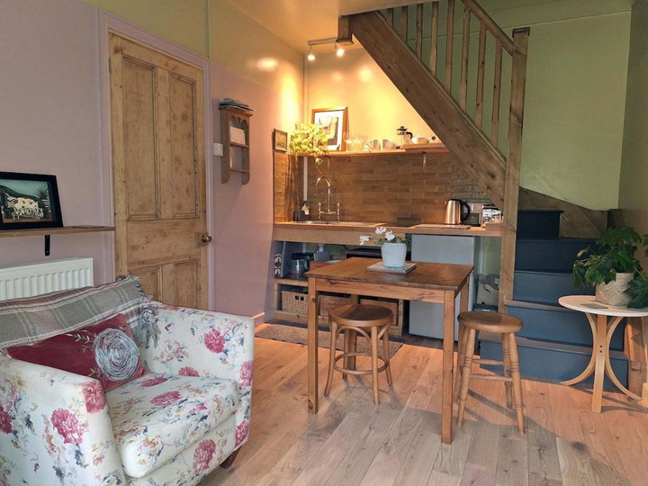 Pen-y-bryn Hilltop Rest - Self Contained 2 Bed Apt - Max 4 People - Swansea