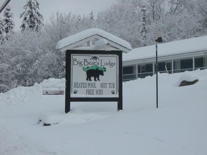 Big Bears Lodge - Stratton, VT