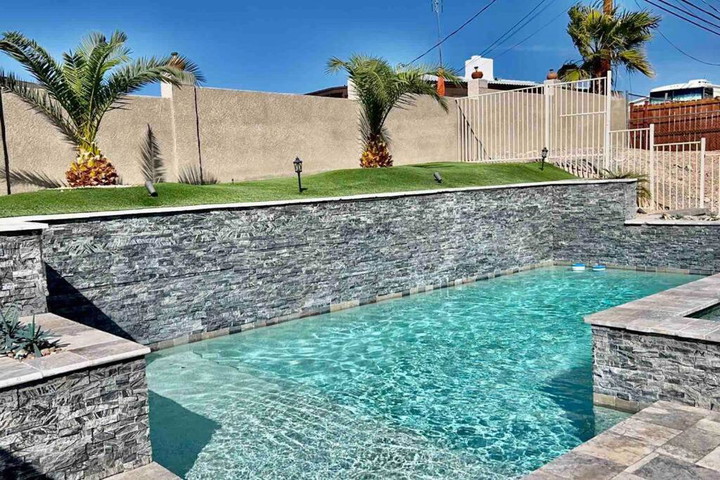 Paradise Oasis! Waterfall Pool & Spa - Arizona