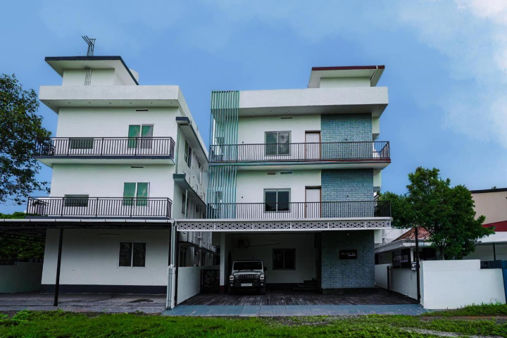 Uni Stay Inn - Kochi