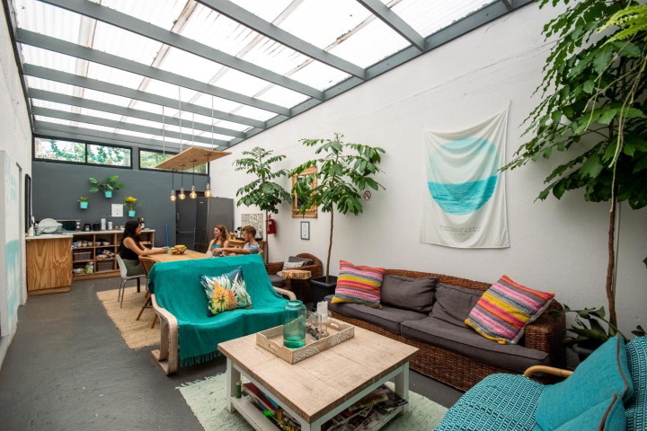 Moy Guesthouse & Backpackers - Camps Bay