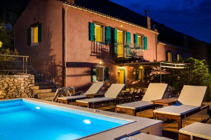 Iconic Villas - Villa Rosa - Agia Effimia