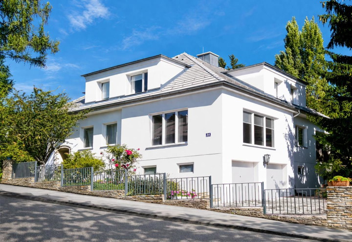White Villa Baden - Baden bei Wien