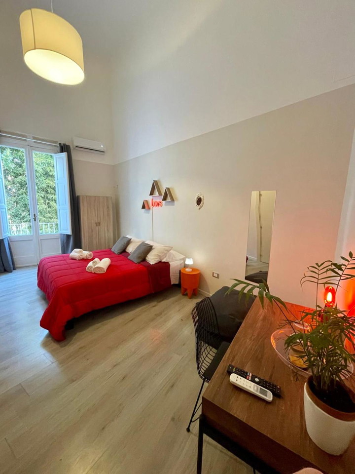 4 Balconi Rooms Paladini B&b E Appartamenti - Lecce