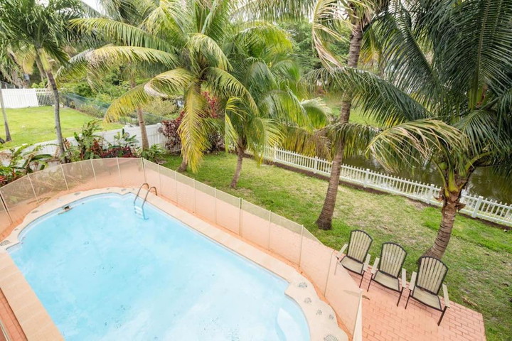 Waterfront 2-story Villa With Heated Pool - Miramar, FL