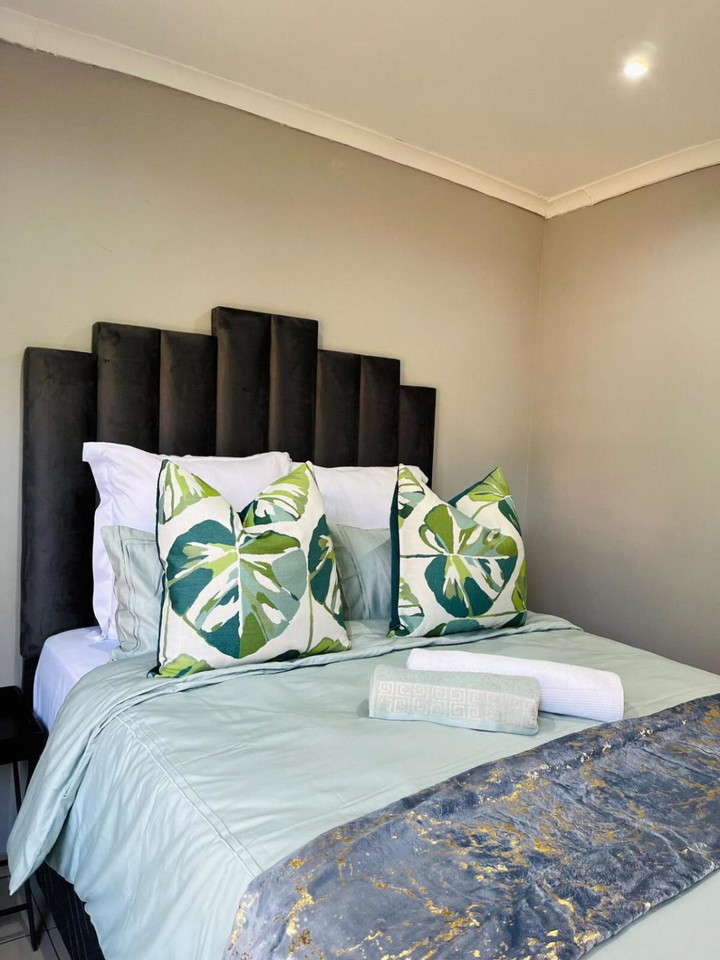 Modern Apartment - South Africa