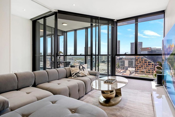 Stylish 2br Next To Parramatta Station - Fairfield