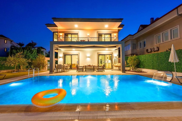 Luxury Villa In The Center Of Fethiye - Ezel Hanım - Çalış Beach