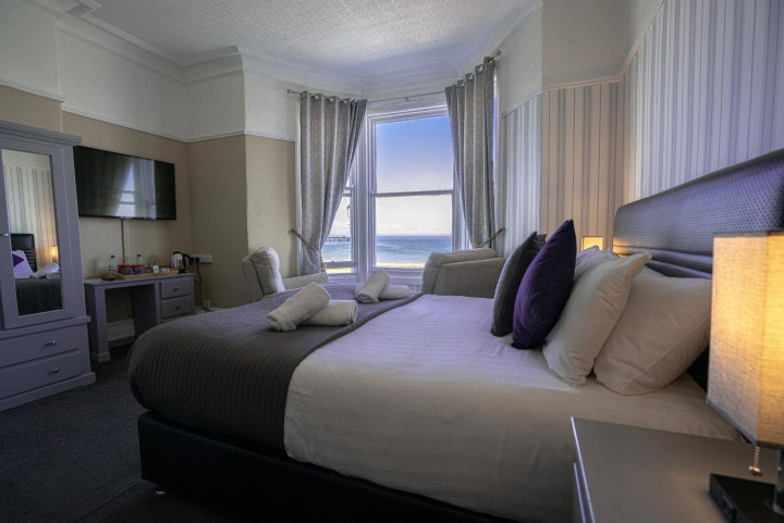 The Central Hotel - Gwynedd