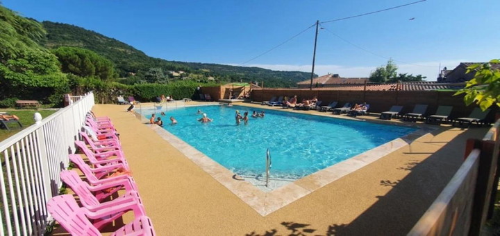 Zecamping 3 éToiles Bien-être - Piscine - Soirées Animées - Ardèche