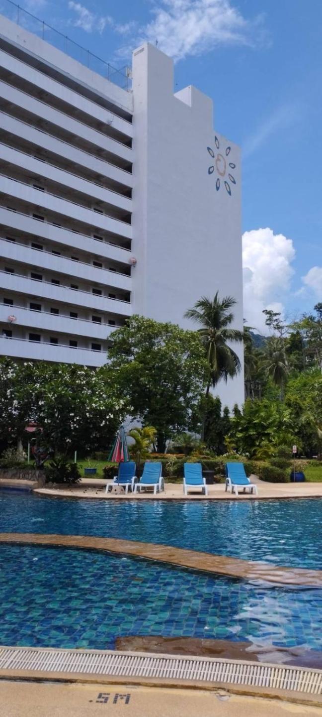 Phuket Palace Apartment With 2 Separate Rooms - Patong Beach