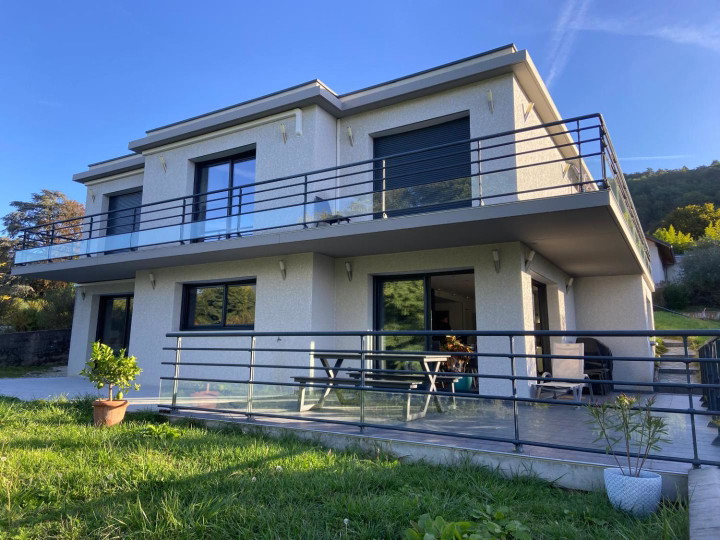 Rez-de-chaussée De Notre Villa Vue Sur Lac - Chambéry