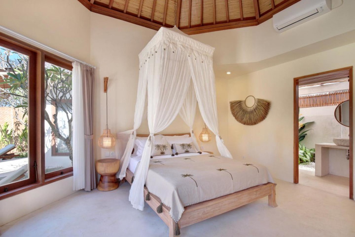 Aurora Wonderland - Uluwatu