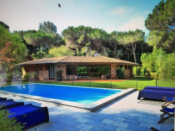 Villa Sibel Con Piscina In Versilia - Massa