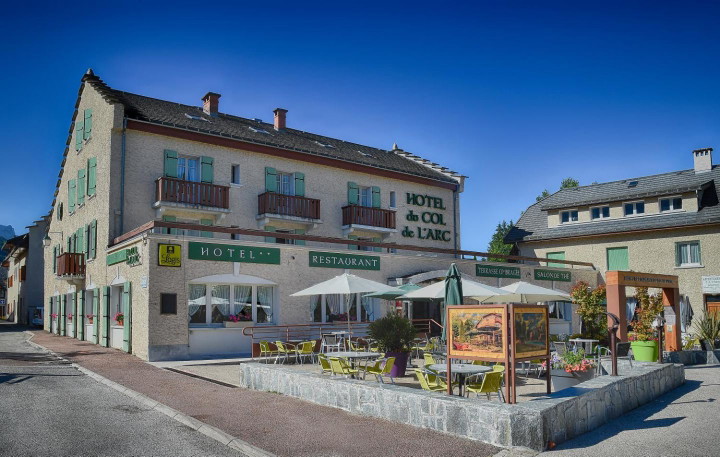 Logis Hôtel Restaurant Le Col De L'arc - Rhone-Alpes