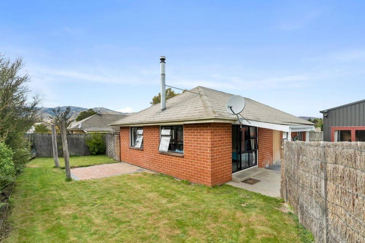 The Iron Gate Family Hideaway - Pet Friendly - Cromwell