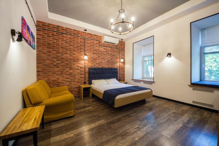 Loft Design Apartments On Desyatynnyi Ln, 7 - Kiew