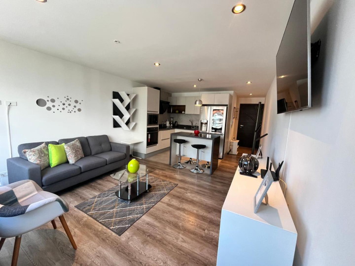 Bluezone Apartments - Quito