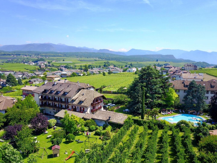 Angerburg Blumenhotel - Bolzano