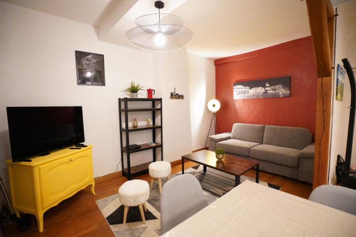 T3 Cosy Avec Terrasse, Proche Loire - Orléans