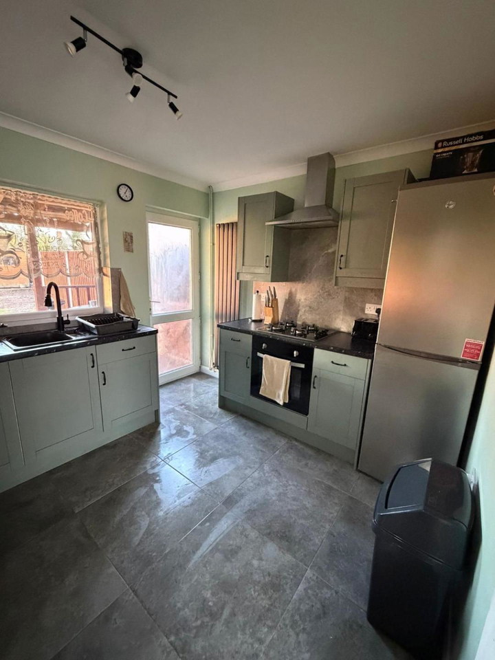 Jerry's Lane 3 Bed House Free Parking Free Wifi - Birmingham