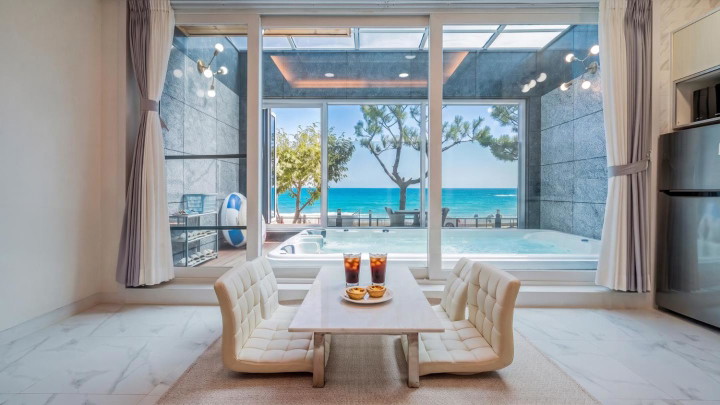 Pohang Playbeach Poolvilla - Pohang-si