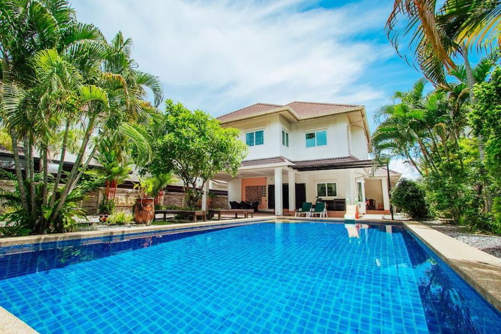 Private Residence Hosted By Sasithorn - Pattaya