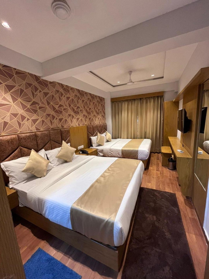 Hotel Privilln - Ahmedabad