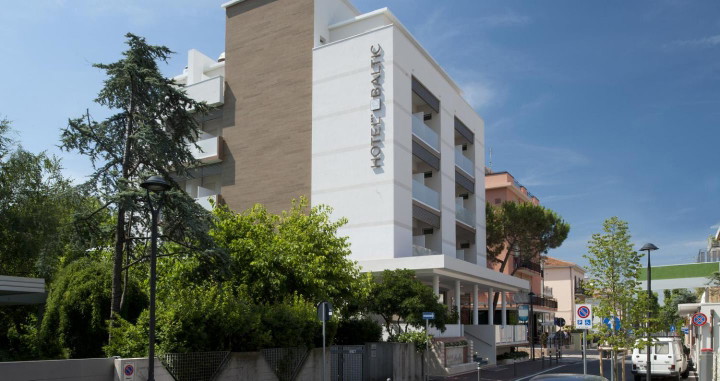 Hotel Baltic Rimini - Rimini