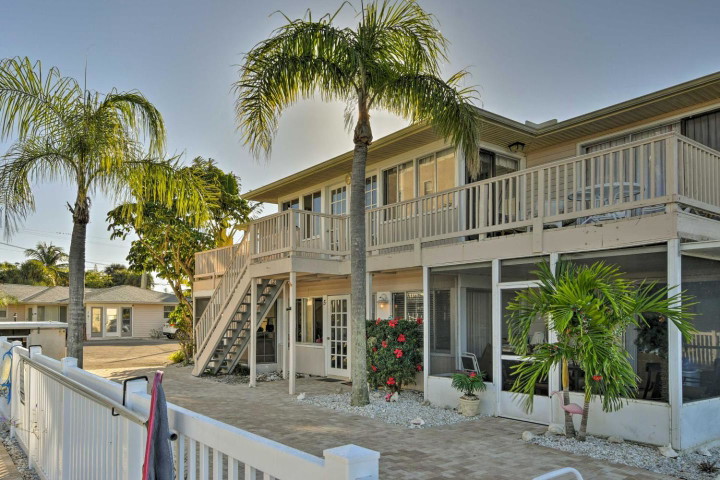 1/2 Mi To Beach! Siesta Key Home W/ Lanai - Venice, FL