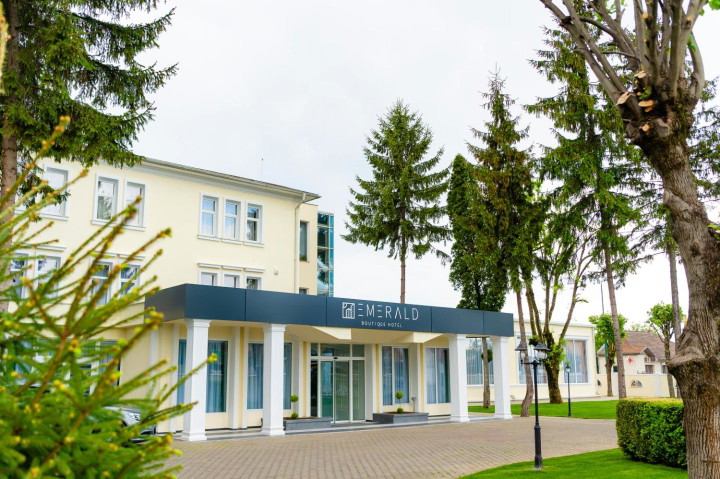 Emerald Boutique Hotel - Târgu Mureș