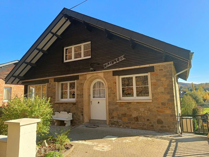 Le Chalet De La Hulle Maison Privee Avec Sauna, Jacuzzi Et Bar - Namur