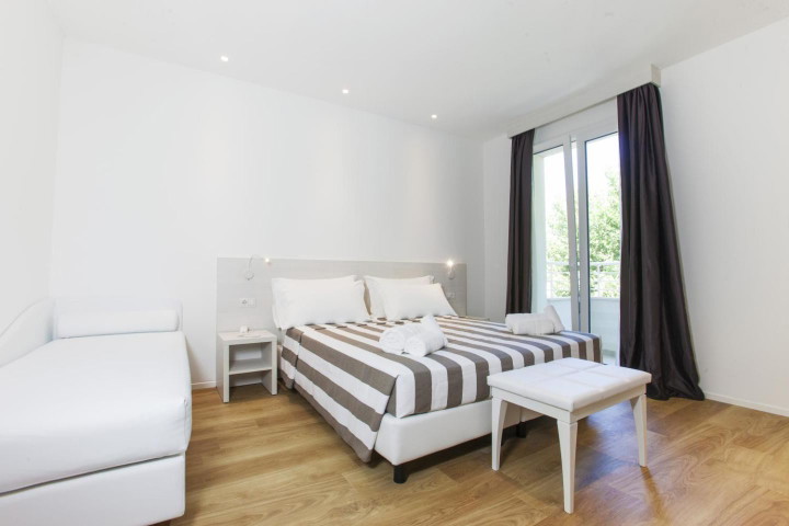 Hotel Houston Suites - Rimini