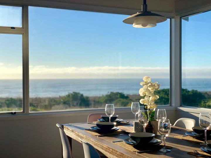 Beach Front Bach, Games Room, Handy Location - Kk58106 - New Zealand