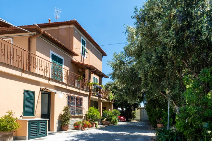Agriturismo Giorgi Appartamenti In Riviera Ligure - Albenga