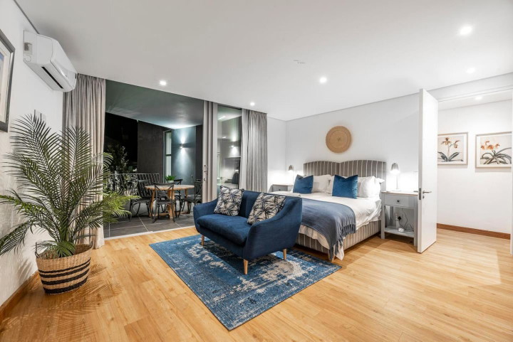 17 Marine - 2 Bedroom - Sea View - Apt 101a - Hermanus