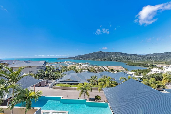 Sails On The Sea - Club Wyndham - Airlie Beach